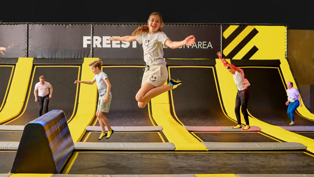 Jumpsquare Arnhem wordt Trampoline Park You Jump Arnhem