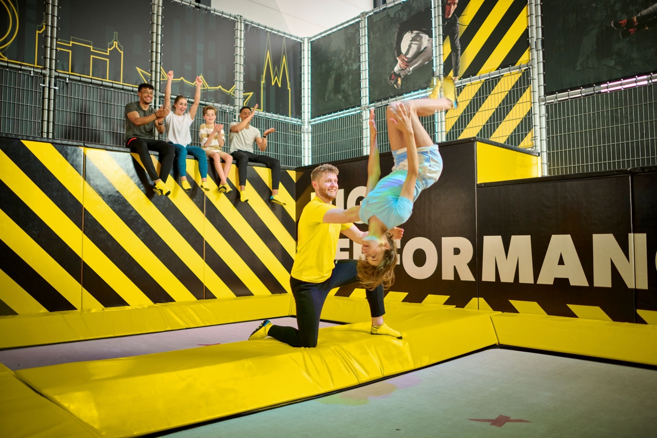Jumpsquare Amsterdam-Oost wordt Trampoline Park You Jump Amsterdam-Oost