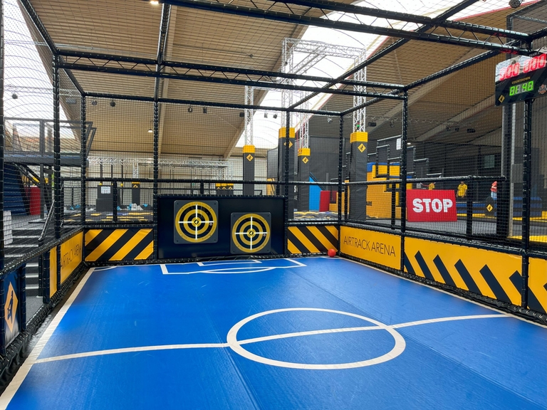 Jumpsquare Amsterdam-Noord wordt Trampoline Park You Jump Amsterdam-Noord