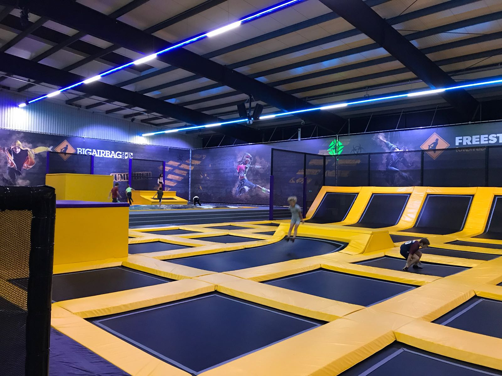 Jumpsquare Baarn wordt Trampoline Park You Jump Baarn
